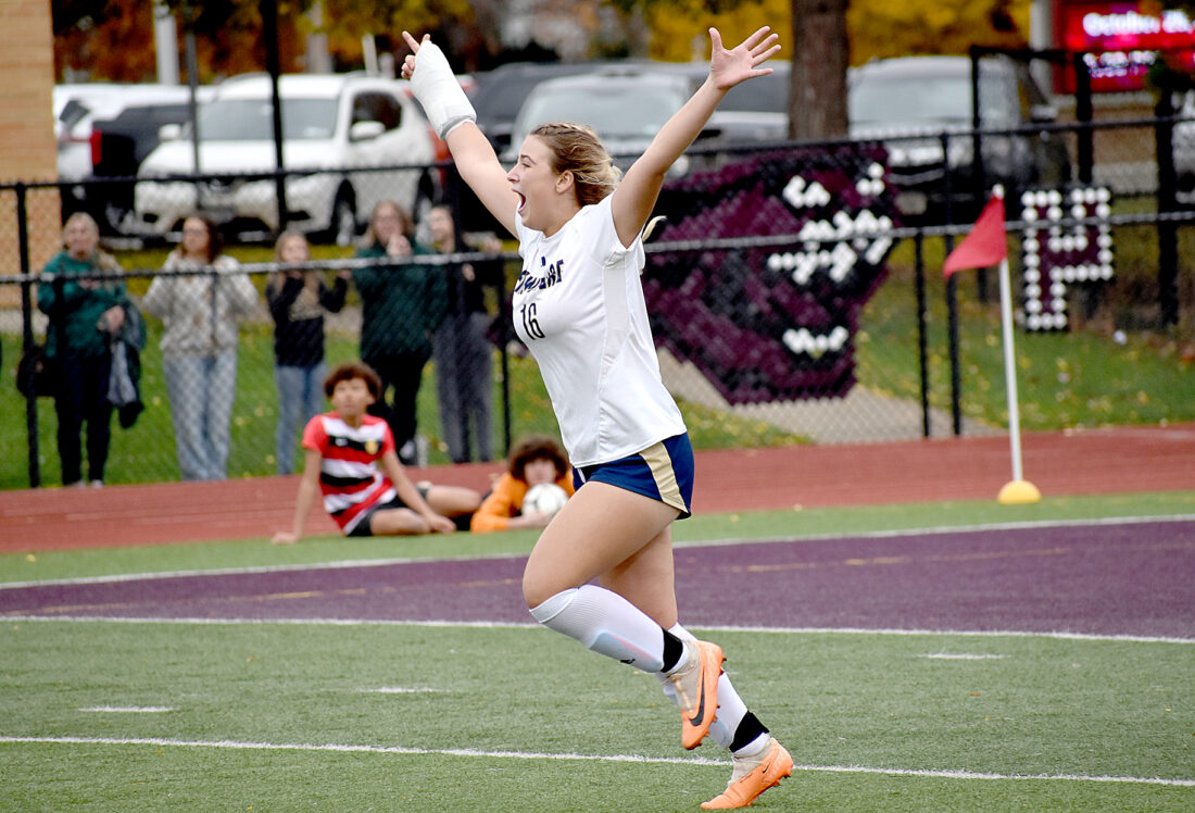 Frewsburg wins 5th title in a row | News, Sports, Jobs - Observer Today